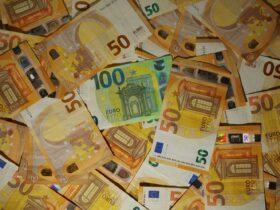 Πώς να κατεβάσω το Ε9 από το TAXISnet (myAADE)